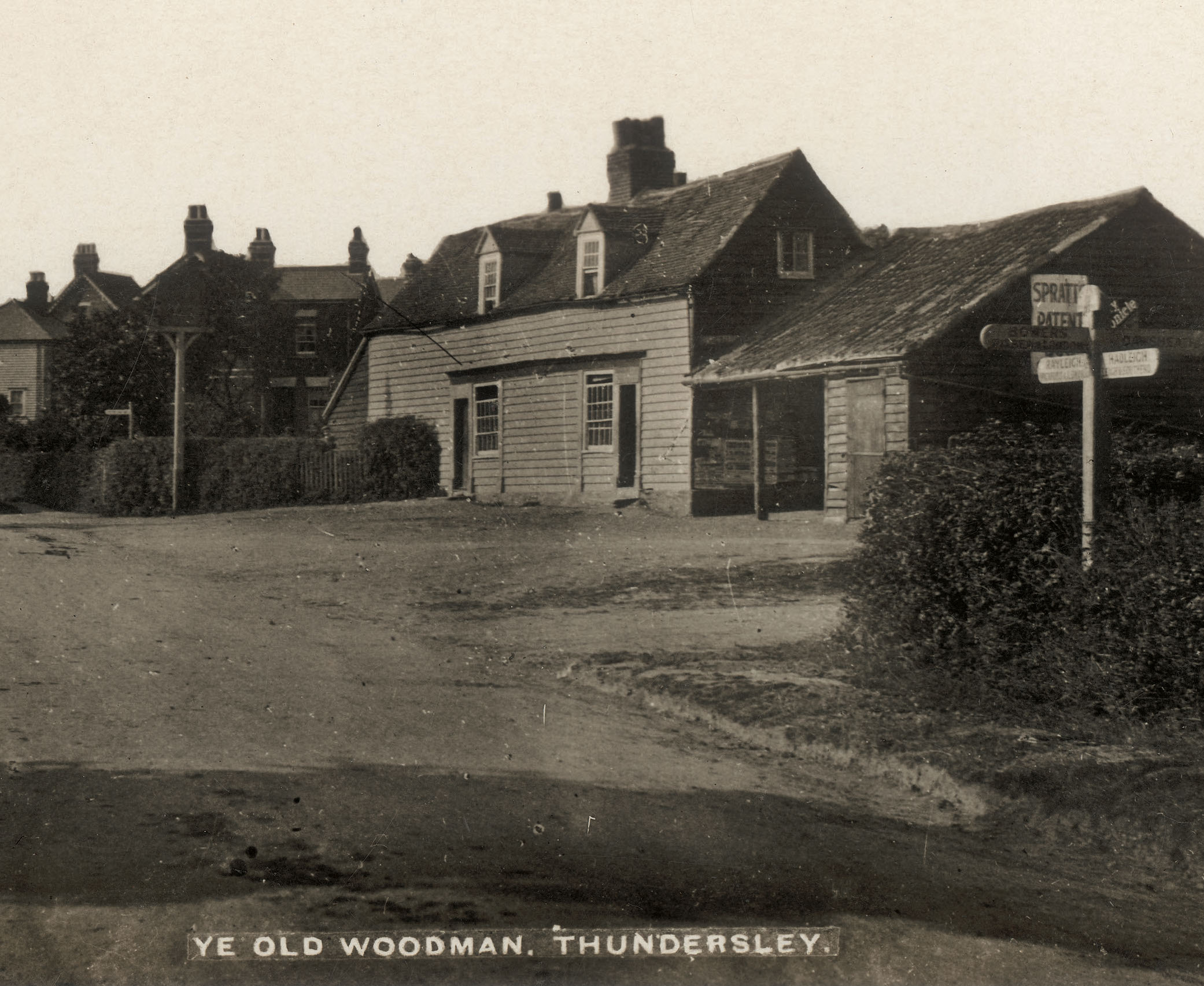 Amazing Thundersley Postcard Memories | Thundersley, Publications ...