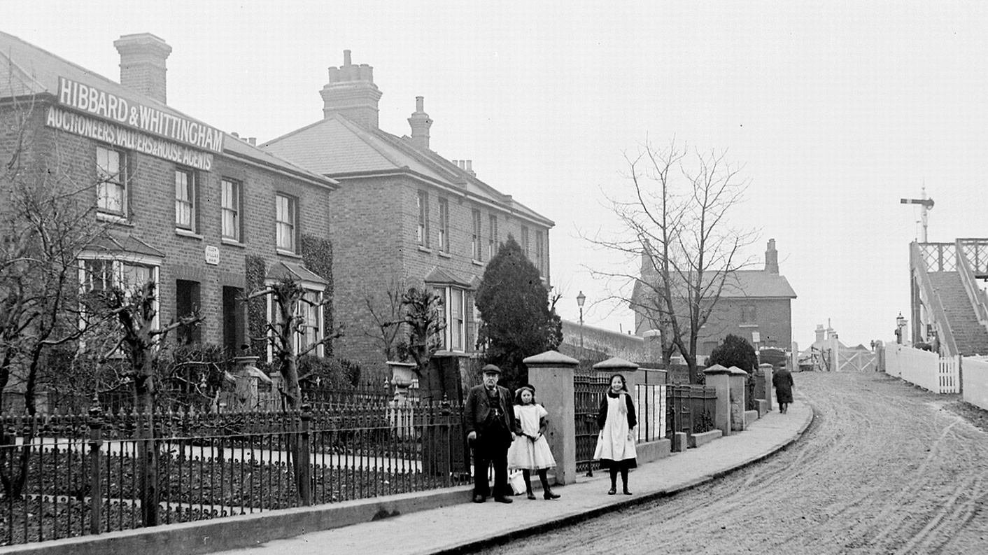 An exciting Padgett Postcard Perambulation | Hadleigh Church Heritage ...
